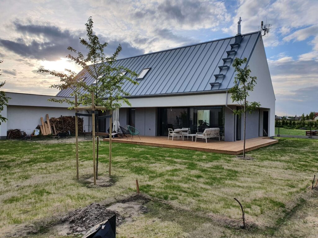 Projekt Stodoła M ogrodowa blacha na rąbek | BarnHouseIdeas